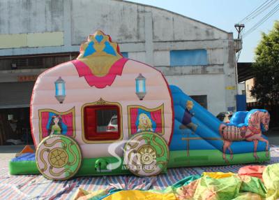 Cina Scorrevole rosa di principessa Carriage Inflatable Bouncy Castle dei bambini con materiale senza piombo in vendita