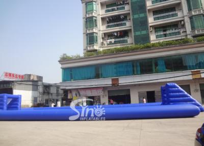 Cina Giochi gonfiabili dei bambini divertenti, campo di calcio gonfiabile blu del sapone dell'acqua in vendita