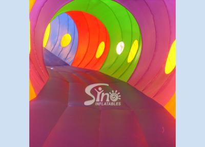 Cina Fuori di 18m di doppia N cucitura quadrupla Caterpillar dei tunnel gonfiabili divertenti lunghi in vendita