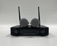 China Handheld Microphone LCDTwo Handheld Mic Conference UHF Wireless Microphone System for sale