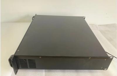 Cina Gli amplificatori 2*120W e gli altoparlanti a due vie dell'amplificatore di potenza di PA alimentano l'amplificatore di potenza 20000W professionale del miscelatore in vendita