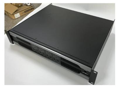 Cina 8 amplificatore di potenza professionale dell'amplificatore di potenza di Manica 8*300W 8ohms in vendita
