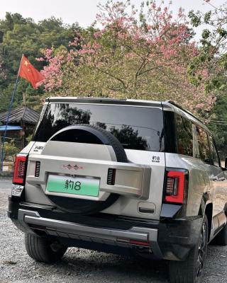 China BYD Fang Leopard 8 2025 Zhiyong vlaggenschip versie lijkt op de U8 Yunnan P 5-deurs 7-zits vierwielaandrijving off-road voertuig Te koop