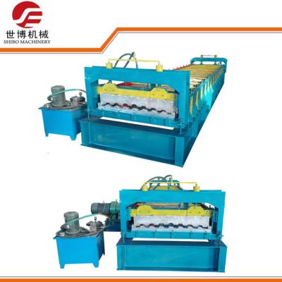Cina Rotolo spesso del metallo della lamiera di acciaio che forma macchina, rotolo lustrato delle mattonelle che forma macchina in vendita