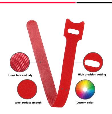 Cina Legami lunghi degli accessori del cavo elettrico di 15CM 1.2CM rispettoso dell'ambiente in vendita