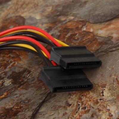 Cina 15.5cm 4 Pin di Pin Cable Wire Harness IDE Male To Dual SATA 15 in vendita