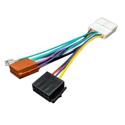 Cina Connettori stereo del cavo dell'automobile di iso per Nissan Murano Micra Tiida Juke F15 Navara D40 in vendita