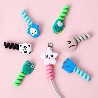 Cina accessori del cavo elettrico del trasduttore auricolare del protettore del cavo di USB del silicone di 2.5*4.5cm in vendita
