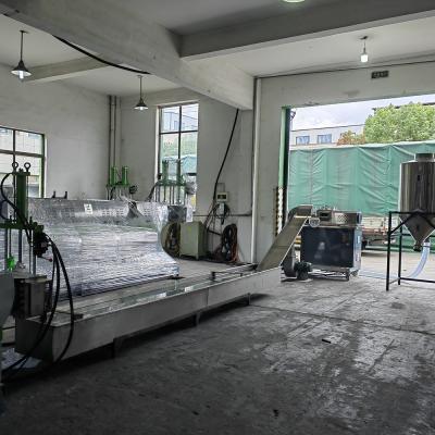 Cina Alta qualità ad alto rendimento della macchina della vite di Lvdao 180mm con la macchina di riciclaggio di plastica di separazione elettromeccanica in vendita