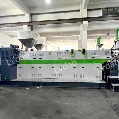 China le doppie fasi di 160mm la macchina di riciclaggio di plastica di raffreddamento ad acqua per ingegneria comune for sale