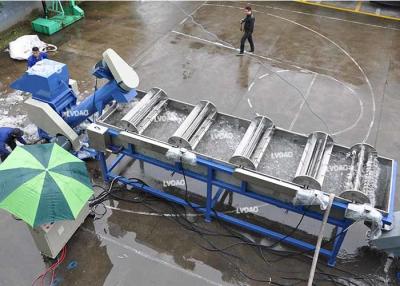 Cina linea di plastica tensione su ordinazione di lavaggio 150-200kg/H con il trasportatore di spirale 7.5kw in vendita