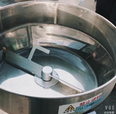 Cina Capacità a macchina del miscelatore di plastica verticale 150 kg/h con il rullo LDH-100 1.5kw in vendita