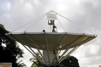 China 9.0m C / Ku Band Earth Station Antenna, 9.0m c/ku band satellite communication dish for sale