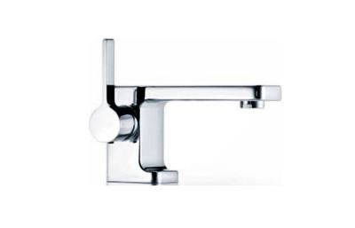 China El solo grifo cuadrado contemporáneo del fregadero del cuarto de baño del agujero, escoge el mezclador del lavabo del sólido de latón de la manija en venta