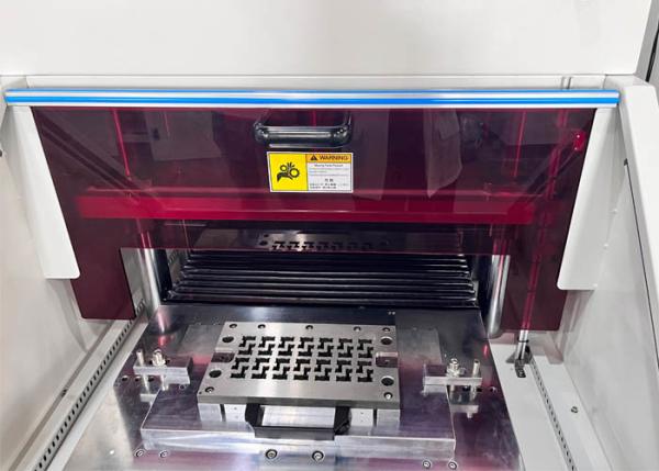 30T FR4 Aluminum PCB Punching Machine With Precision Punching Mold