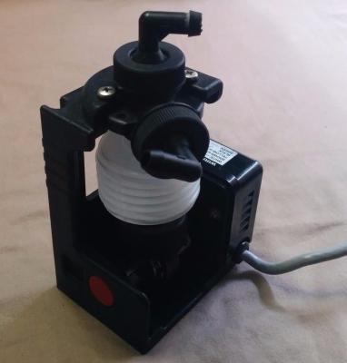 Cina POMPA IWAKI KBA 3XAU1 S144F FUJI NORITSU Minilab di REPLENISHER in vendita