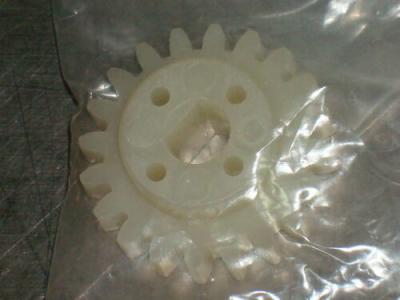 China FUJI FRONTIER (2) 327G02017B Spur Gear Minilab 350/355/370/375/550/570 Minilab Spare Part for sale