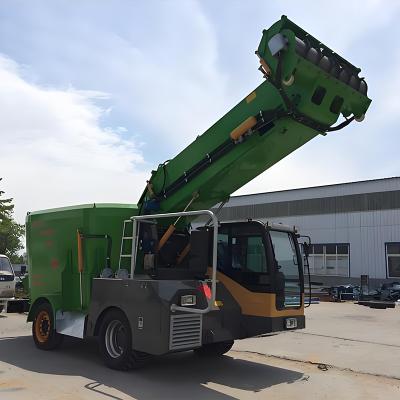 China Integrated Self‑Propelled Silage Reclaimer TMR Feed Mixer Spreader Machine For Dairy Cows Goat Farming for sale