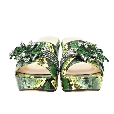 China Beautiful Mature Italian Shoes for Lovely Lady Dress Pu Women Summer Shoes Shoes and Bag Set Summer Sandals Thick Plastic Wedges factory