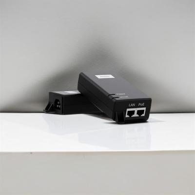 China Tasso di trasferimento massimo dell'iniettore di potere di PROCET PoE+ fino a 10G for sale