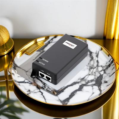 China L'iniettore ad alta velocità PoE+ di potere di PT-PSE104GB con fissato al muro può usare con il riempitivo dell'interno di PoE for sale