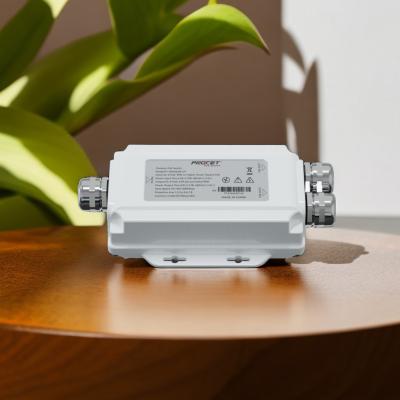 Cina Ip67 Gaming Systems Poe Ethernet Repeater Long Range 95w Install With Mounting Hole in vendita