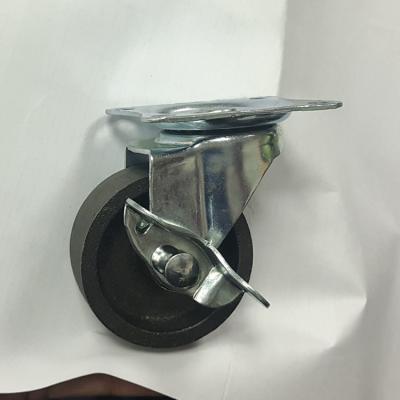 中国 鉄製の軽量用回転式ロックキャスター -20〜100°C 滑らかな灰色TPRホイール 販売のため