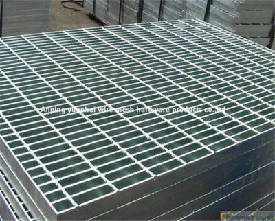 Cina Pannelli stridenti d'acciaio galvanizzati bene durevole che pavimentano ed installazione facile della piattaforma in vendita