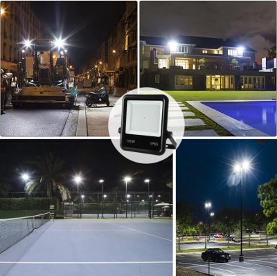 China la superficie 150W montó los reflectores al aire libre del LED 22500 protección de la eficacia alta Ip65 de los lúmenes en venta