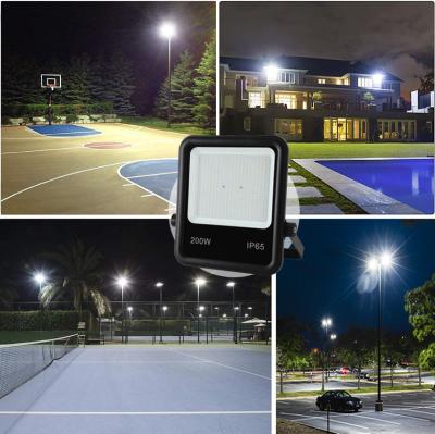 Cina Alti proiettori impermeabili economizzatori d'energia 20W-300W del lume IP65 LED per illuminazione del campo da tennis dello stadio di Flootball in vendita
