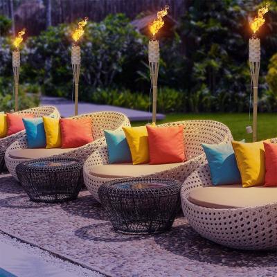 China 180cm Natural Bamboo Torch Bamboo Tiki Torches For Garden Lighting Luau Party for sale