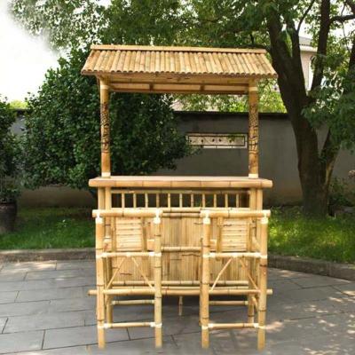 China Los patios traseros varan el partido Tiki Bars With Roof de bambú al aire libre para bloquear el Sun en venta