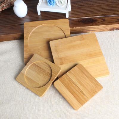 Cina sottobicchieri di bambù in bianco di 9cm intorno alla stuoia europea di stile del piattino di bambù della pianta del quadrato in vendita