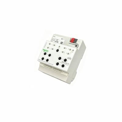 China MTN649704 SpaceLogic KNX 4-Channel Curtain Control Module 230V Electric Shutter Controller for sale