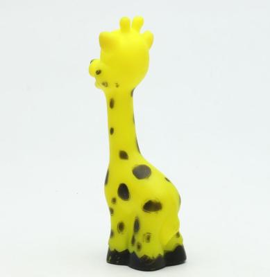 Cina La giraffa ha personalizzato i giocattoli del vinile del giocattolo di masticazione dell'animale domestico per i cani in vendita