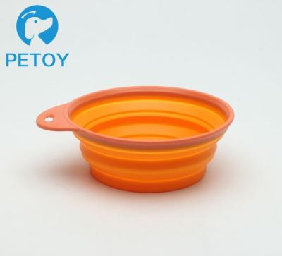 Cina L'animale domestico di plastica pieghevole commerciale lancia/silicone pieghevole della ciotola del cane in vendita