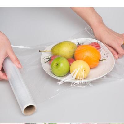 China Cast Stretch Wrap Film Moisture Proof Food Stretch Wrap Rolls 9 Micron Price for sale