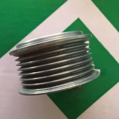 Cina OEM F-576631 F576631 535024510 373004A320 373004A700 373004A900 per Hyundai Electrocity Alternator Freewheel Pulley in vendita