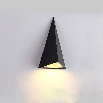 China Waterproof IP65 outdoor surface mounted wall light fixtures& led exterior wall lights for corner for sale