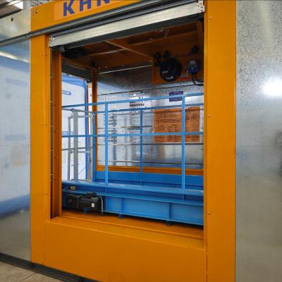 China SC-200/200 and SC320/320 Rack and Pinion Hoist with Retractable Loading Deck and High Payload Capacity for sale