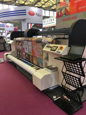 China Large Format Multicolor Fabric Printer With Industrial Print Head for sale