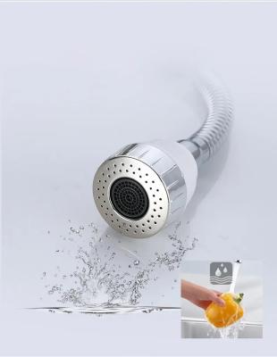 Cina Flusso di acqua fredda a muro a manico singolo corpo in ottone rubinetto da cucina per il mercato OEM in vendita