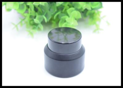 Cina guarnizione nera di bianco dei coperchi delle bottiglie di vetro del gel del fronte del barattolo della crema del gelo del nero 30g in vendita