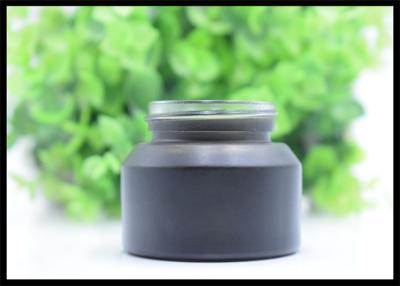 Cina guarnizione nera di bianco dei coperchi delle bottiglie di vetro del gel del fronte del barattolo della crema del gelo del nero 30g in vendita