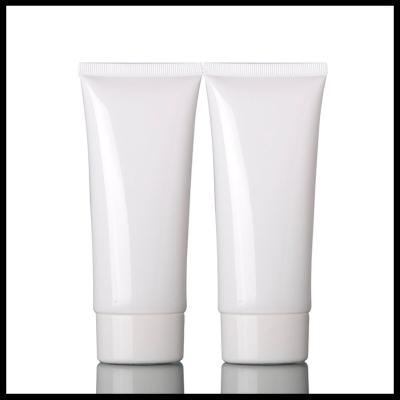 Cina Il siero cosmetico del PE bianco imbottiglia i barattoli facciali della lozione della pulitrice del contenitore di trucco 50m 100ml in vendita