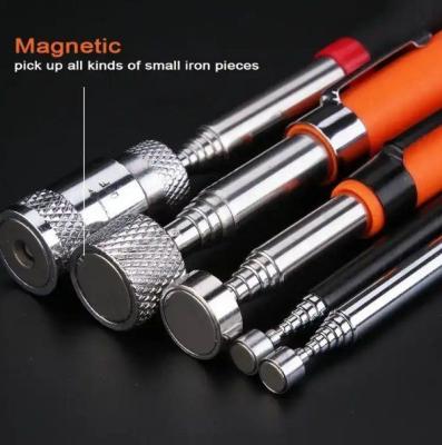 Cina Telescopic Magnetic Pen con leggero Mini Portable Magnet Pick Up Tool in vendita