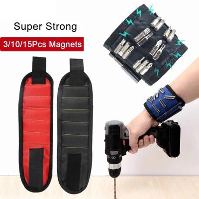 Cina Kit di attrezzi per braccialetti magnetici portatili Stringa di attrezzi per braccialetti magnetici forti Strumento di raccolta telescopica in vendita