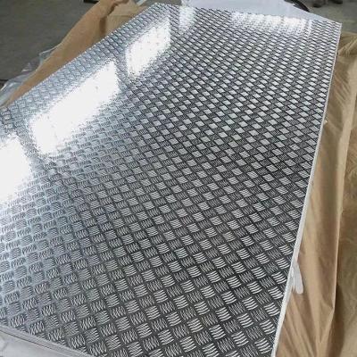 China Diamond Aluminum Plate Checkered Patterned Plate Embossed Perforated Aluminum Sheet for sale