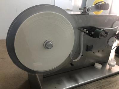 Cina Macchina di avvolgimento di rotoli di carta HMEF personalizzabile per l'industria medica semiautomatica in vendita