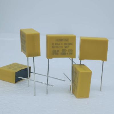 China Veilige en milieuvriendelijke halogeen vrije condensator 224K/310V P15 Te koop